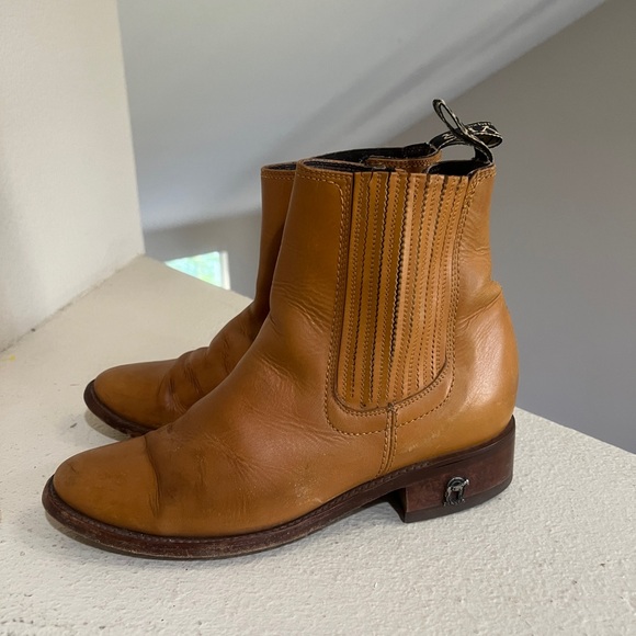 Denver Brand | Shoes | Denver Brand Tan Western Cowboy Boots Ankle Size ...
